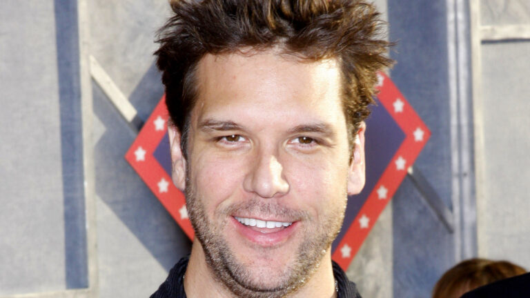 Dane Cook Net Worth - 2024 Guide - Green Poison
