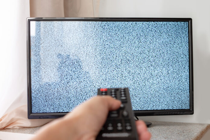 How To Fix Poor Digital TV Reception - 2024 Guide - Green Poison