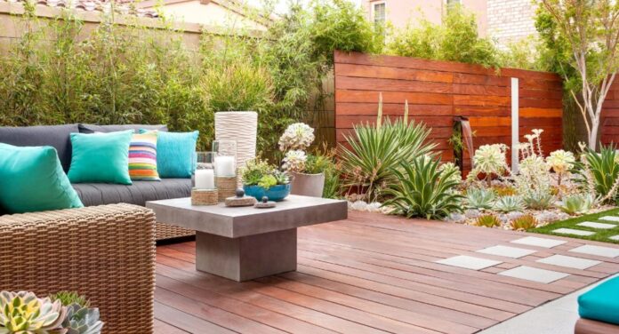 How to Choose The Right Size And Dimensions For Your Backyard Deck ...