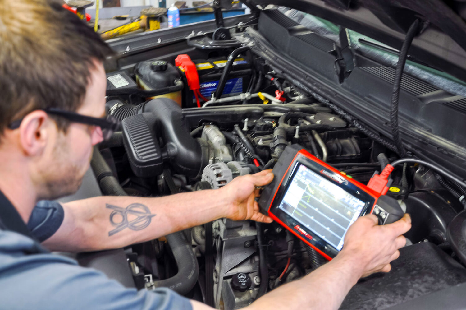 9 Best Car Diagnostic Tools for DIYers - Green Poison
